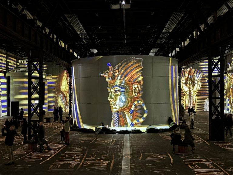 Visuelle Zeitreise nach Ägypten – Ein Besuch bei Phoenix des Lumières ...